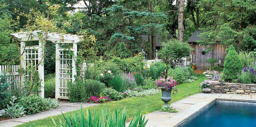 Maximizing Small Outdoor Spaces | Land-Con