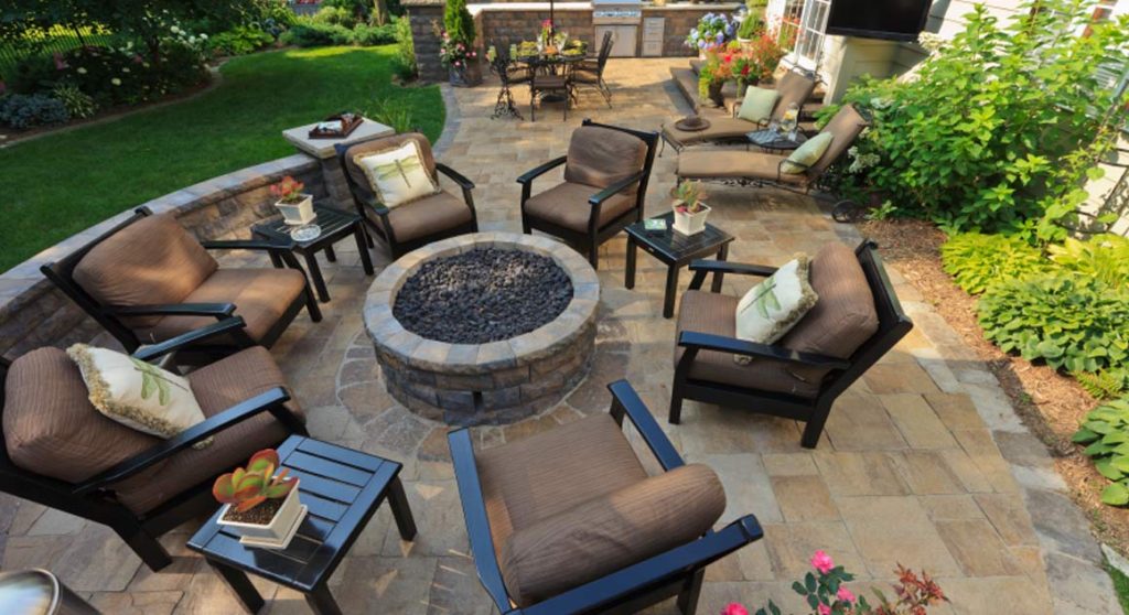 Budget-Friendly Backyard Landscaping Designs & Ideas | LandCon