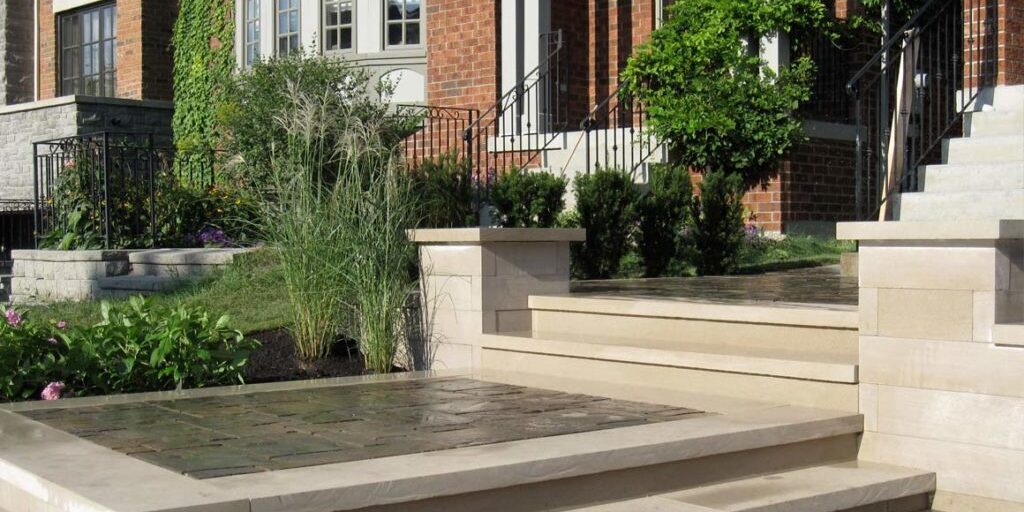 Front Yard Landscaping Ideas: How to Create an Inviting Entrance